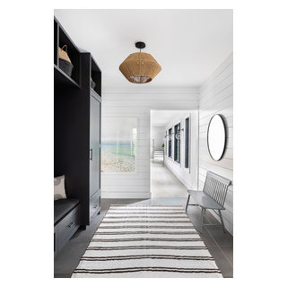 Hamptons Family Getaway - Beach Style - Entry - New York - by Chango ...
