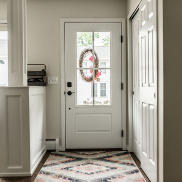75 Small French Country Entryway Ideas You'll Love - July, 2024 | Houzz