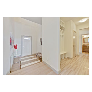 Lazaro Show Home - Modern - Entry - Calgary - by Mason Martin Homes | Houzz