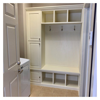 Maple Hall Tree Built-In - Modern - Entry - Atlanta - by 62 Screws | Houzz