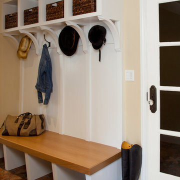 75 Beautiful Small Boot Room Ideas and Designs - July 2022 | Houzz UK