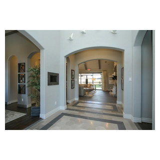 New Model Home & Sales Center - Classique - Entrée - Houston - par Dunn ...