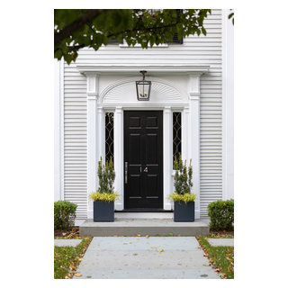 Newton - Traditional - Entry - Boston - by Reid Design | Houzz