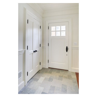 Ovation Collection - Traditional - Entry - Sacramento - by Millennium ...