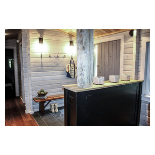 Panabode Cottage Renovation - Rustic - Entry - Toronto | Houzz