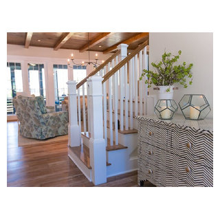 Sitting Purdy Beach House-Entry - Beach Style - Entry - Miami - by Cru ...