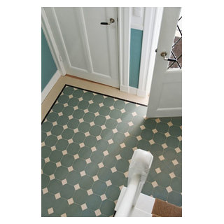 Sunny Entryway in Pale Green /Cream Wincklelmans Tile - Traditional ...