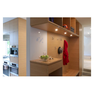 Swansea House 02 - Contemporary - Entry - Toronto - by Tim Wickens ...