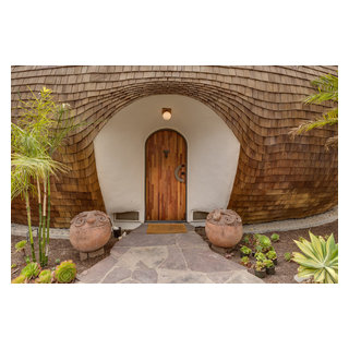 The Wave House - Coastal - Entrance - Santa Barbara - by Mitch Williams ...