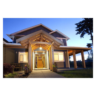 Timber Entry with Post and Beam Overhang - Craftsman - Entry ...