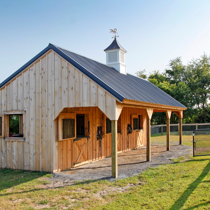 Horse Stable - Photos & Ideas | Houzz