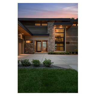 2015 Midwest Home Luxury Home #1 - Denali Custom Homes - Contemporary ...