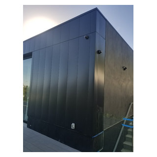 24 Gauge Flush Panels Matte Black Hollywood - Modern - Exterior - Los ...