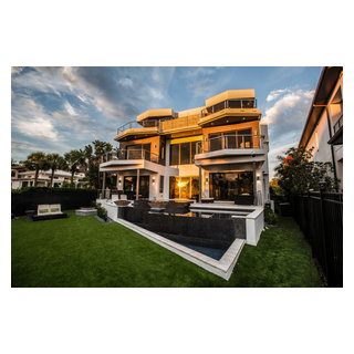 5131 Neptune - Contemporary - House Exterior - Tampa - by Tuila Home ...