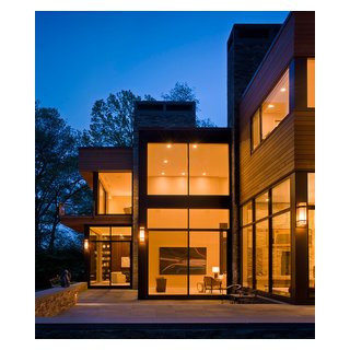A Modern Residence - Modern - Exterior - New York - by Point One ...