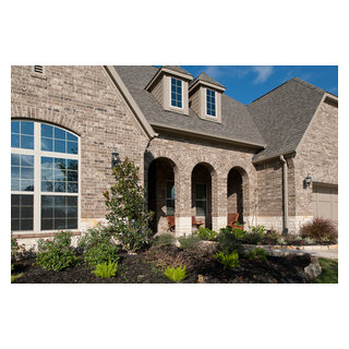 Adobe Wells - Traditional - Exterior - Dallas - by Acme Brick Company ...