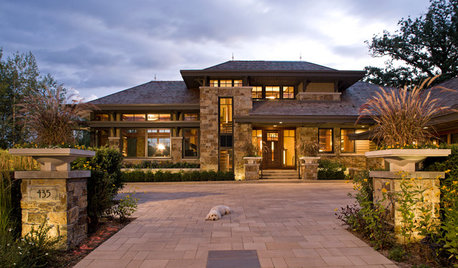 looking for siding ideas (Modern Prairie style home)