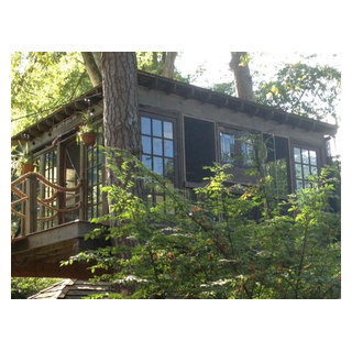 Atlanta Treehouse Railings - Rustic - Exterior - Atlanta - by Mountain ...