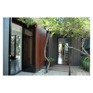 Atwater House - Contemporary - Exterior - Los Angeles - by Design, B ...