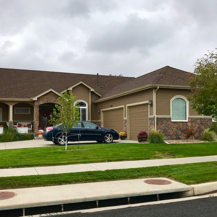 Barkwood Roof - Photos & Ideas | Houzz