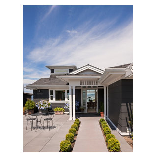 Beach House - Beach Style - Exterior - Seattle - by Scott Becker ...