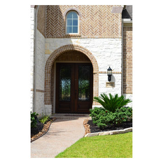 Blanco Chop - Traditional - Exterior - Houston - by Legends ...