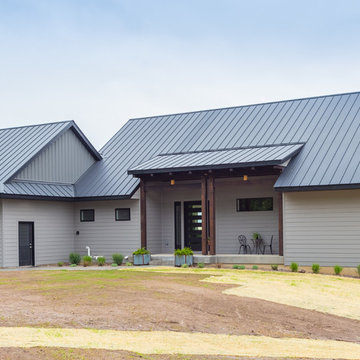 75 Rustic Gray Exterior Home Ideas You'll Love - January, 2025 | Houzz