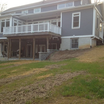 75 Blue Split-Level Exterior Home Ideas You'll Love - November, 2024 ...