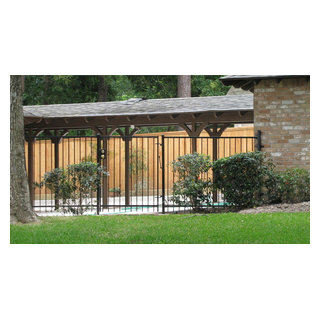 Breezeway Gates - Exterior - Houston - by Advanced Fences | Houzz