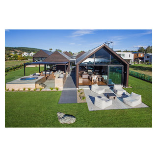 Bremner Bay House - Modern - Exterior - Dunedin - by WARREN AND MAHONEY ...