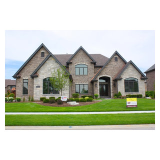 Brighton Model - Transitional - Exterior - Chicago - by Coyle ...