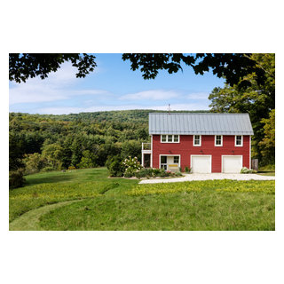 Brook House Barn- Exterior - Farmhouse - Exterior - Boston - by LDa ...