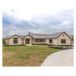 Builder Model | Copper Ridge | New Braunfels, Texas - Farmhouse ...