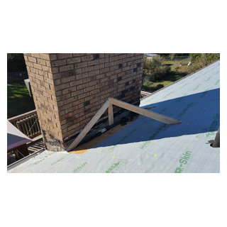 Building a Cricket behind a chimney. - Façade - Atlanta - par Nailed It ...