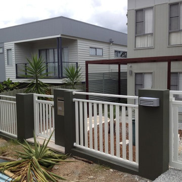 Rendered Block Walls With Vertical Slat - Photos & Ideas | Houzz