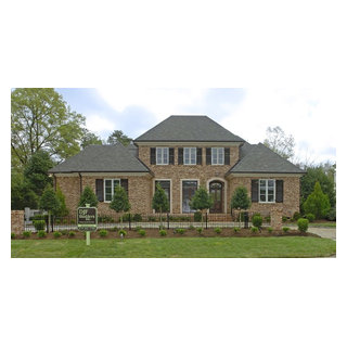 CertainTeed Independence Designer shingle in color Weathered Wood in ...
