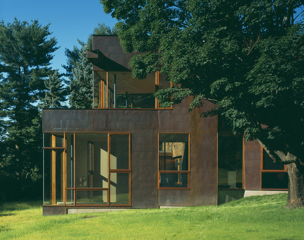 Find High Architecture When Home Gently Meets Ground