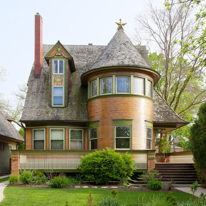 Victorian Exterior Design Ideas, Renovations & Photos - September 2025 | Houzz SG