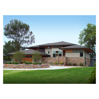 CHILTON FULL COLOR - Traditional - Exterior - Milwaukee - by HALQUIST ...