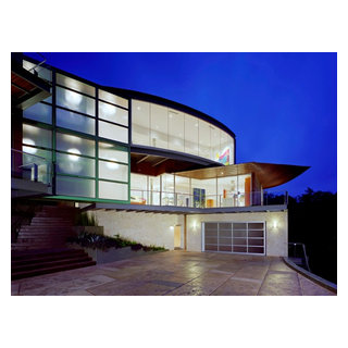 Clopay - Avante Collection - Modern - Exterior - Edmonton - by Encore ...