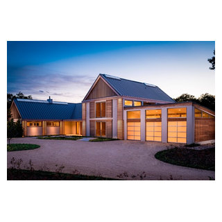 Clopay - Avante Collection - Modern - Exterior - Edmonton - by Encore ...