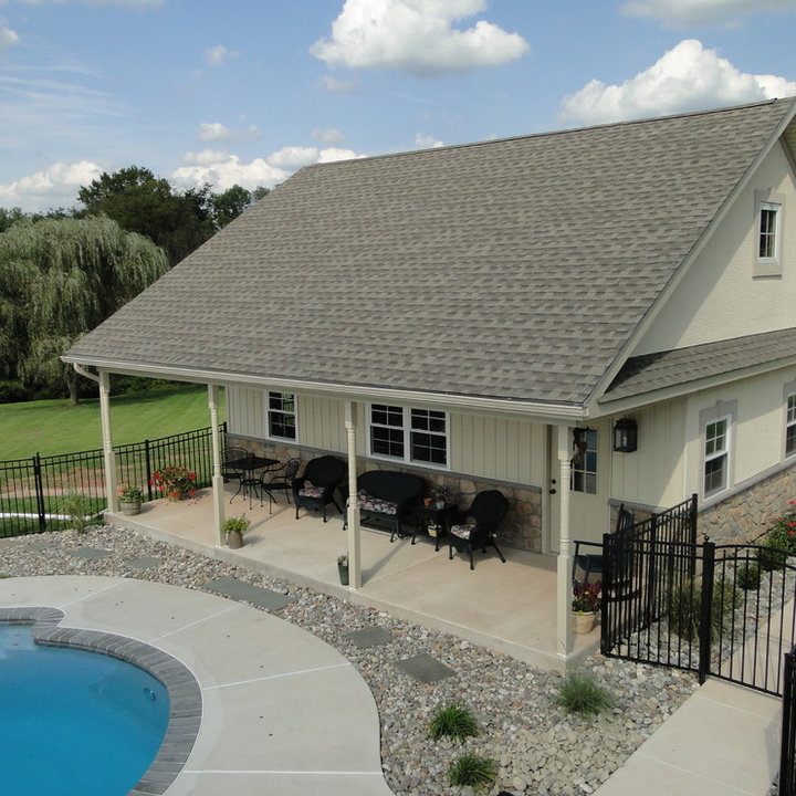 Garage And Pool House - Photos & Ideas | Houzz
