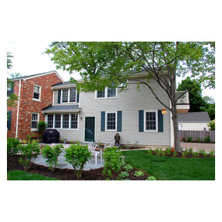 Colonial Style Home - Evanston, IL in James Hardie Siding & Trim ...