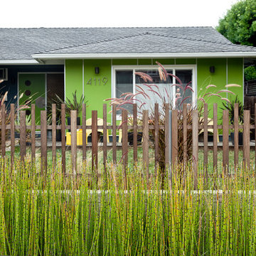 75 Mid-Century Modern Green Exterior Home Ideas You'll Love - March ...