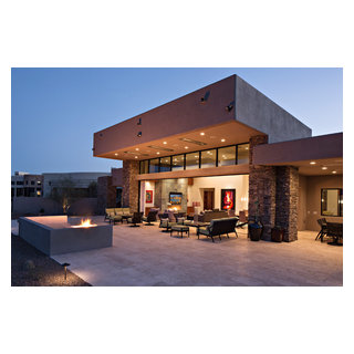 Conrad Residence - Backyard - Contemporary - Exterior - Phoenix - by ...