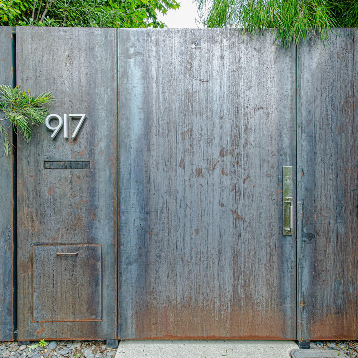 Corten Steel Gate - Photos & Ideas | Houzz