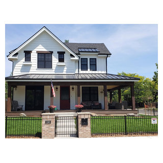 Cory Merrill - Farmhouse - Exterior - Denver - by Austin Signature ...