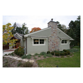Craftsman Ranch Exterior - Craftsman - Exterior - Milwaukee - by Froze ...