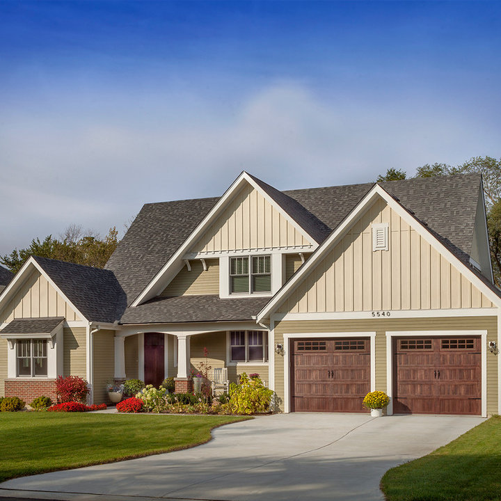 Horizontal And Vertical Siding - Photos & Ideas | Houzz