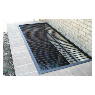 Custom Traditional Window Guards - Traditional - Exterior - Chicago ...